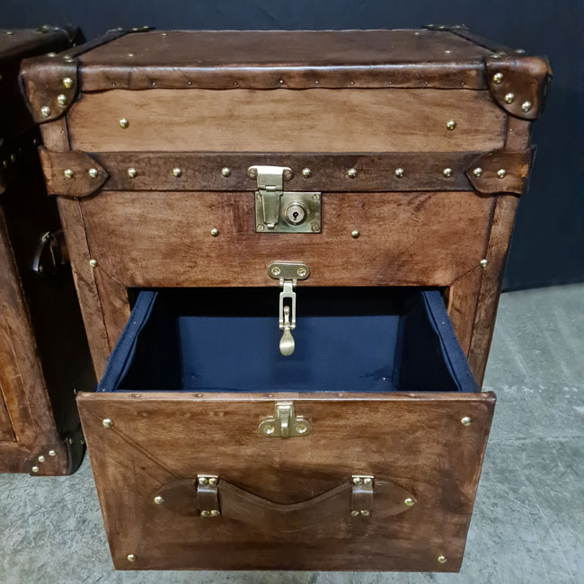 Lederkoffer im Antik-Look mit Schublade, Antik-Koffer, Vintage-Ko ...